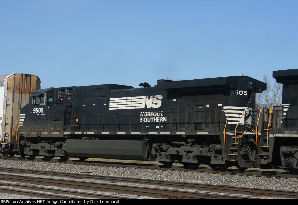 NS 9505